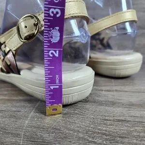 Softspots | Shoes | Softspots Leather Tela Huarache Beige Silver Bronze ...